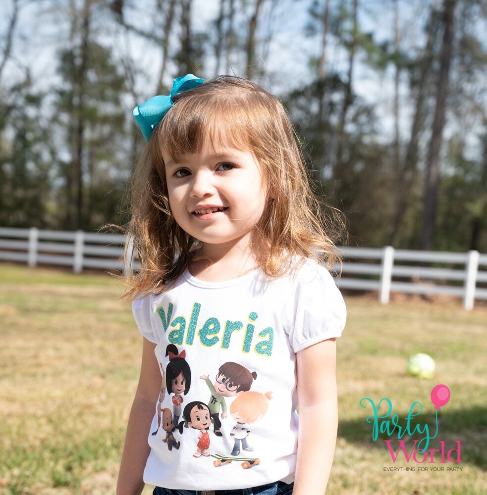 Cleo and Cuquin Custom T-shirt - Etsy