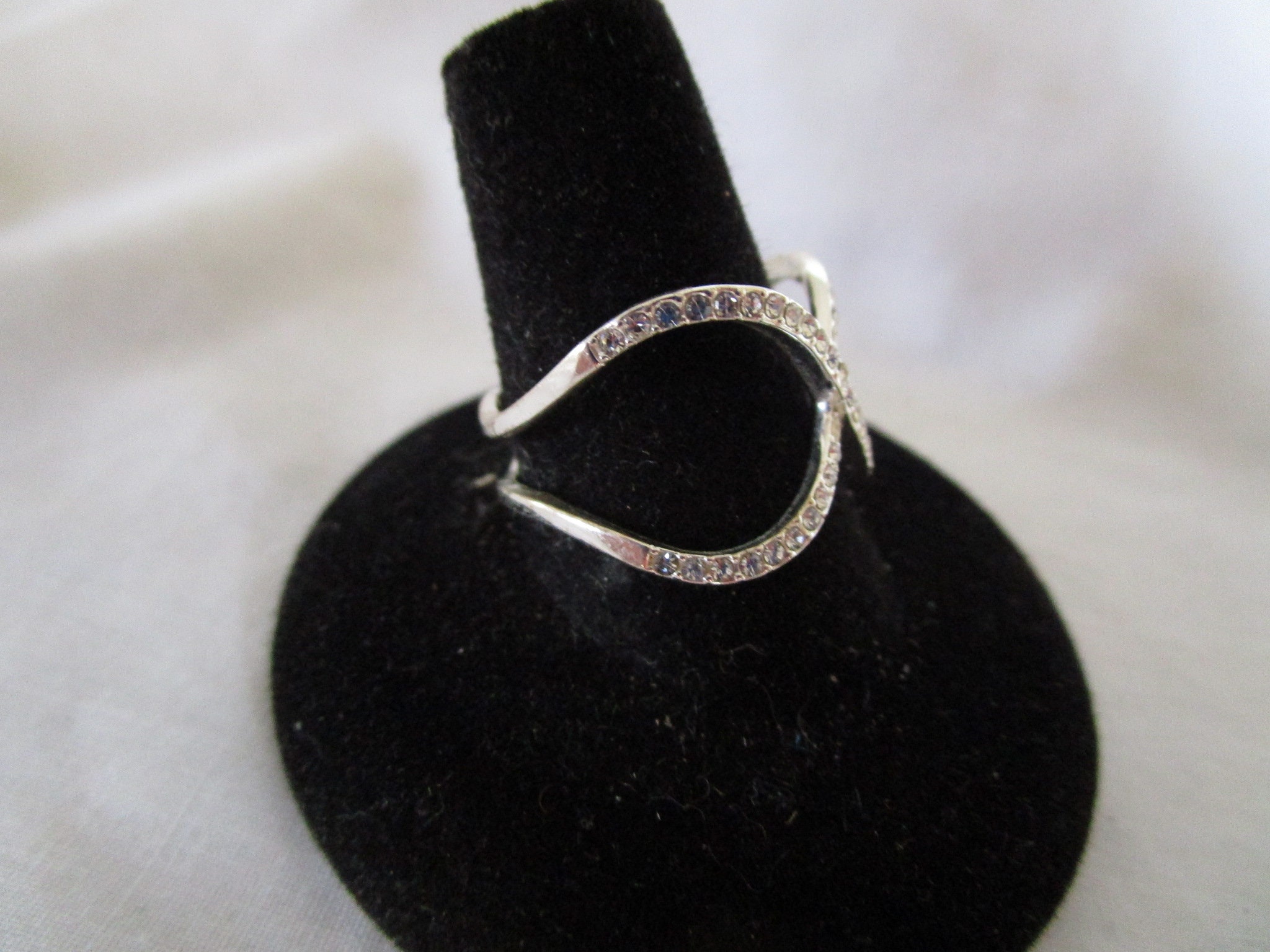 Vintage Silver & Rhinestone Fancy Figure Eight Statement Ring - Etsy