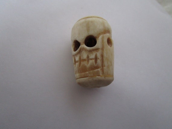 Antique Carved Bone Human Skull Necklace Pendant - Gem