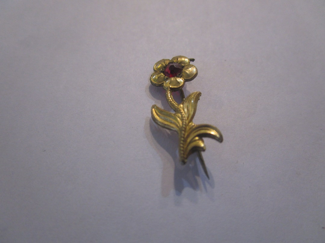 Antique Victorian Small Flower Pin With Red Stone - Etsy