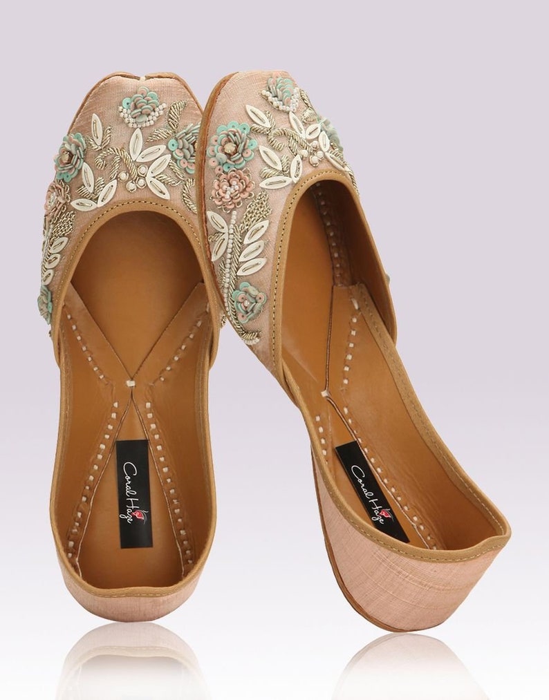 SUNDAY MORNING Punjabi Jutti for Women | Etsy