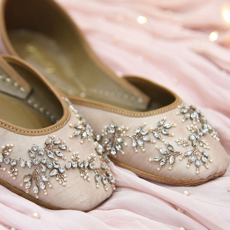 Avery Punjabi Jutti For Women Indian Wedding Juttis Bridal Etsy