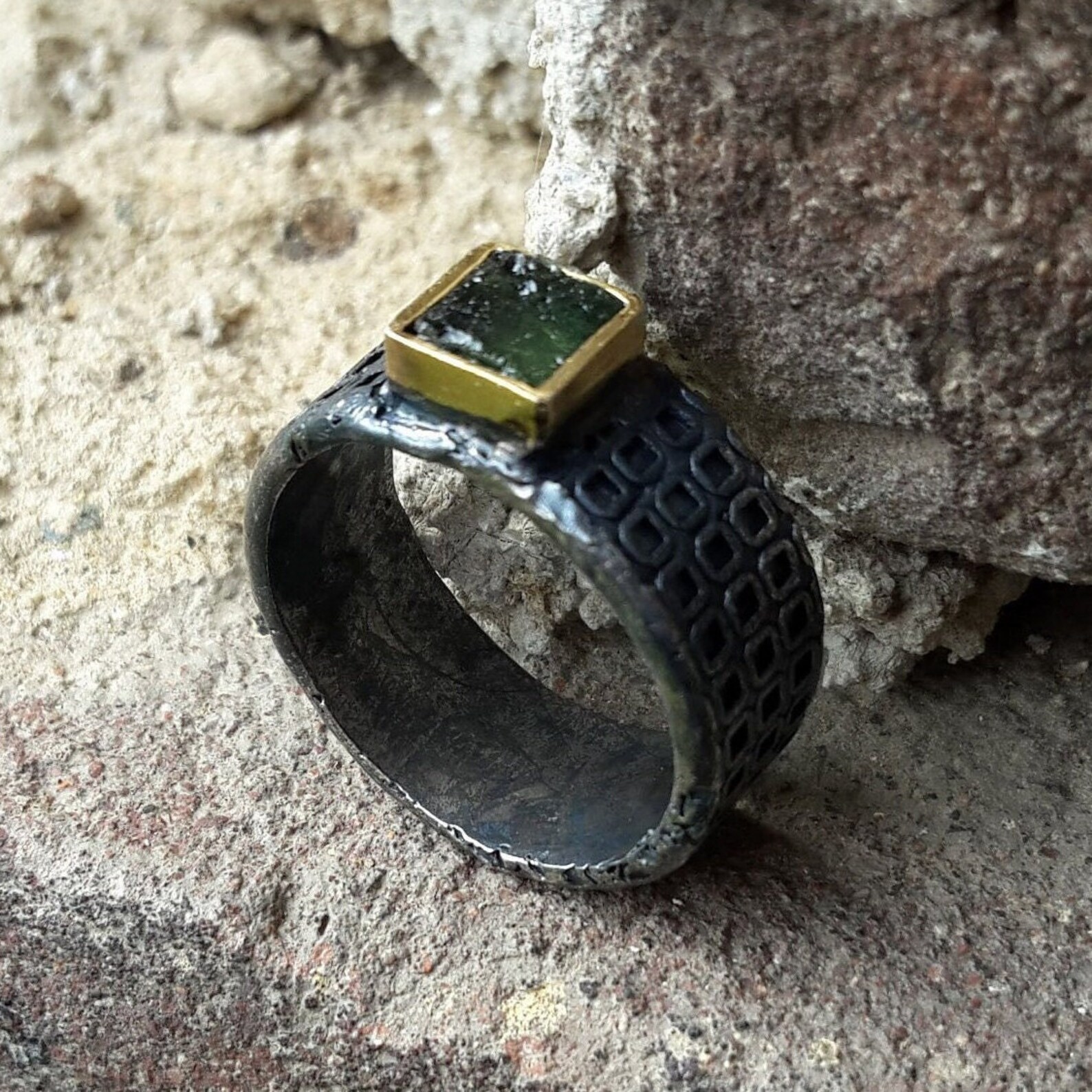 Handmade Moldavite Men Rings / Brutalist Rings / Moldavite Jewelry ...