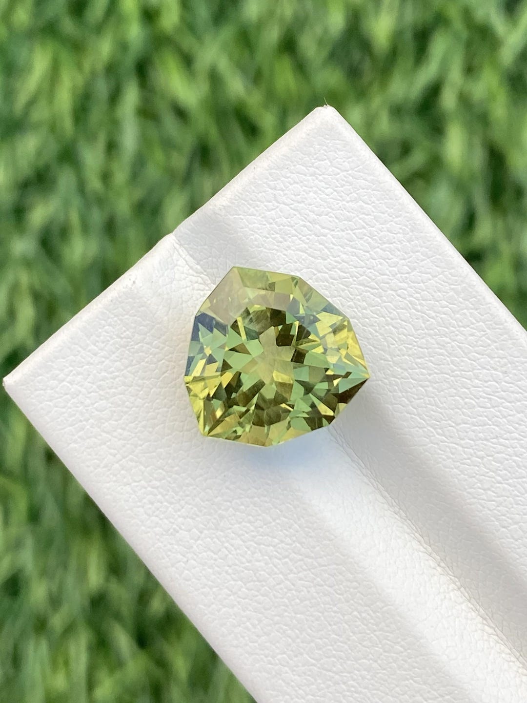 Extremely Rare Green Apatite Fancy Trillion Gemstone, 7 Ct Approx ...