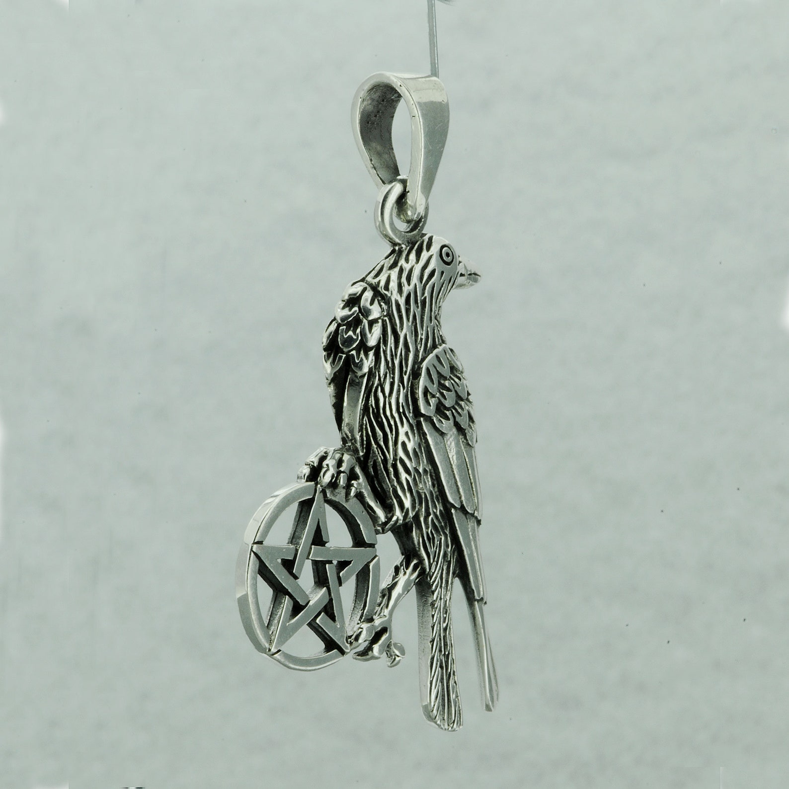 Beldiamo 6.5 G 925 Sterling Silver Raven of the Pentacle - Etsy