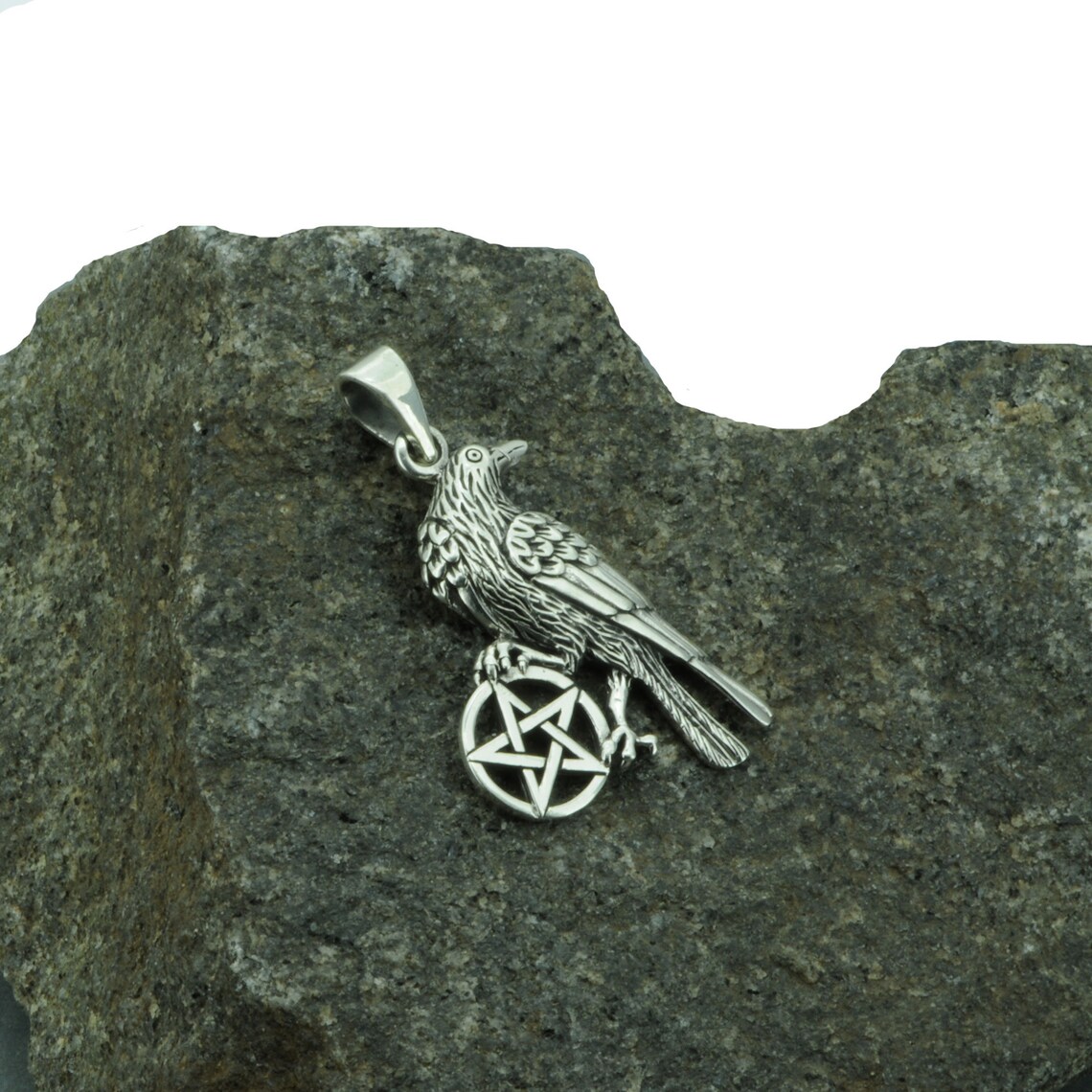 Beldiamo 6.5 G 925 Sterling Silver Raven of the Pentacle - Etsy