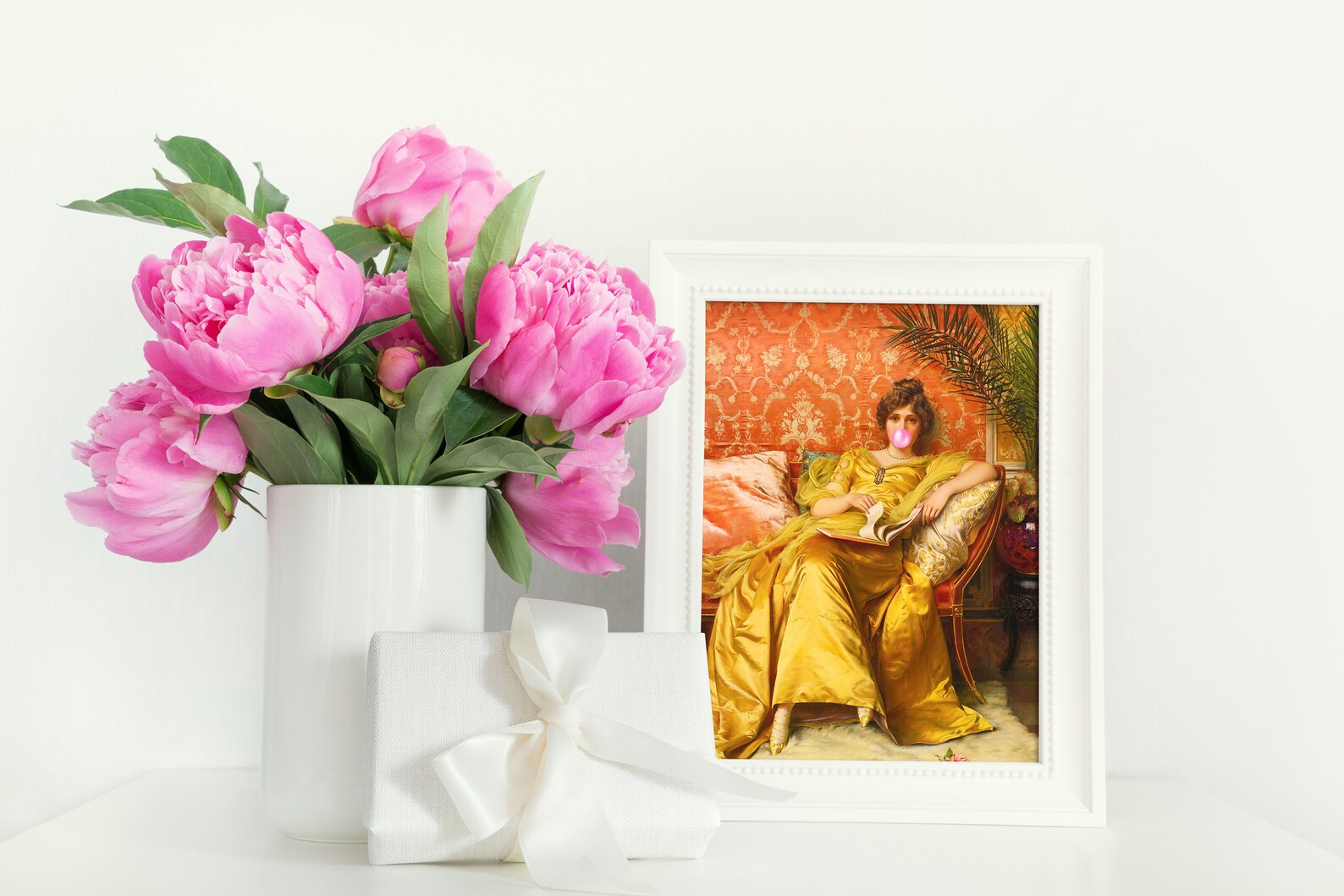 Reading Lady in Yellow Dress With Pink Bubble Gum, Funny Vintage ...