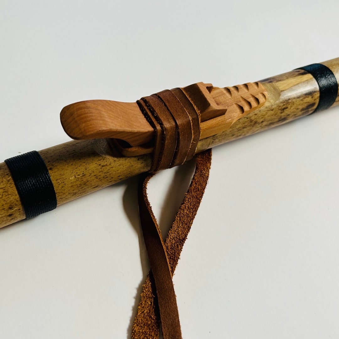 Native American Style Bamboo Flute in the Key of F - Etsy