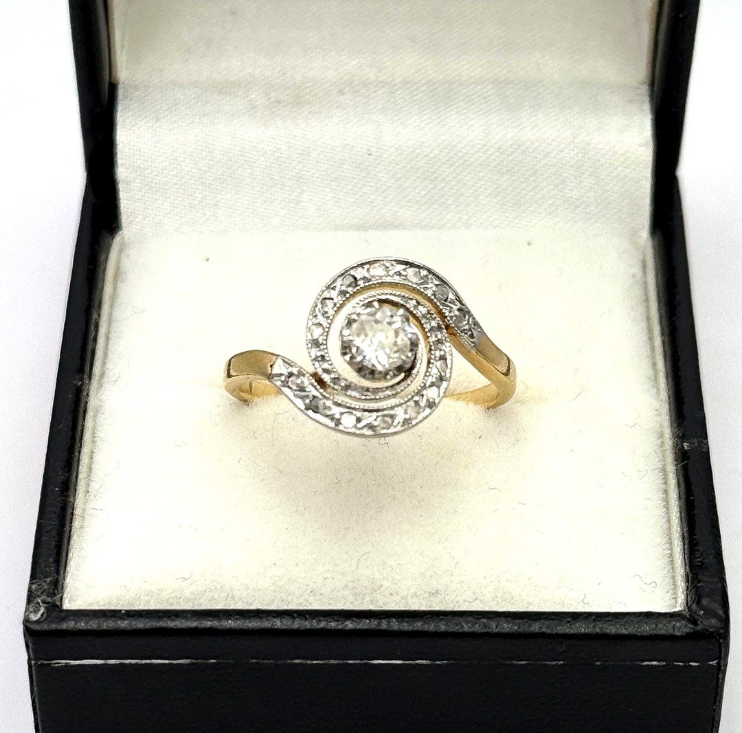 Antique Swirl Diamond Ring in 18K Gold - Etsy
