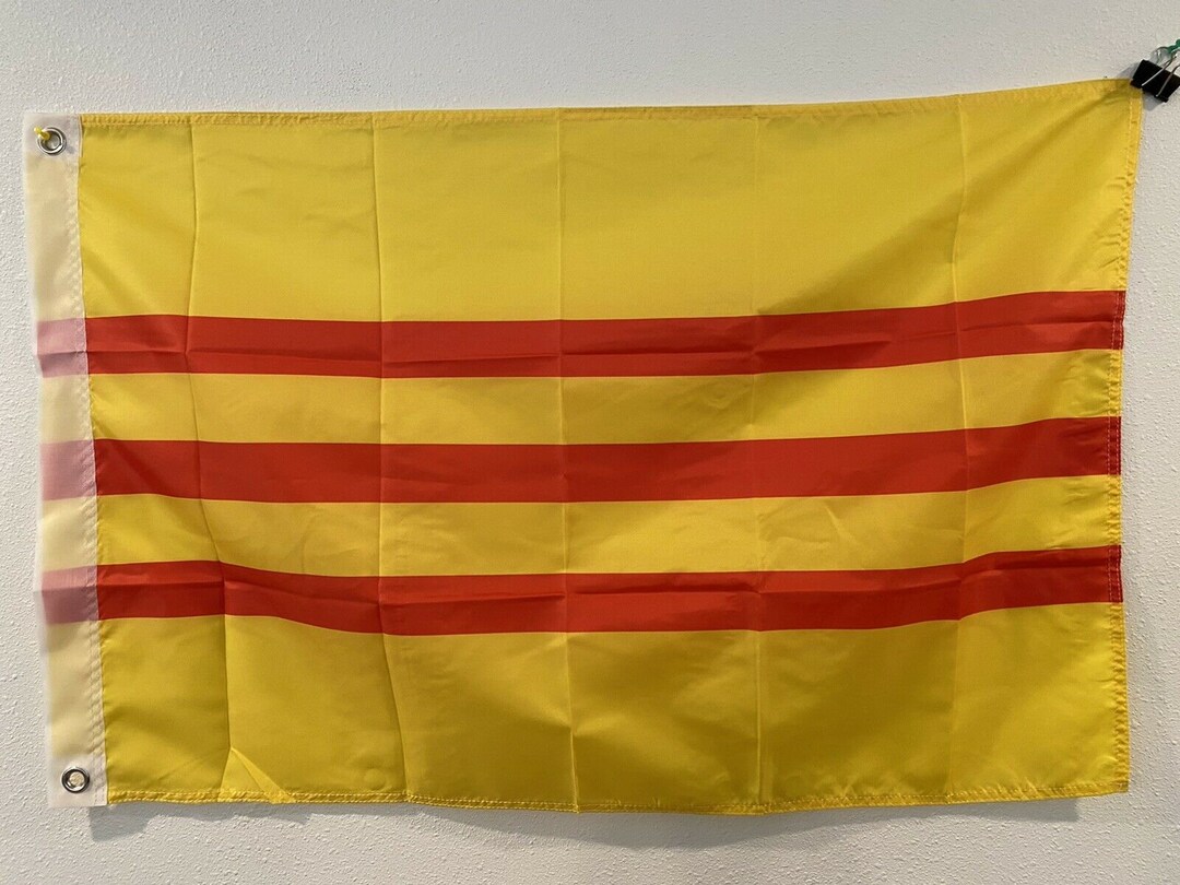 South Vietnamese Flag 2 X 3 Ft 1948 - 1975 RVN Republic Saigon Vietnam ...