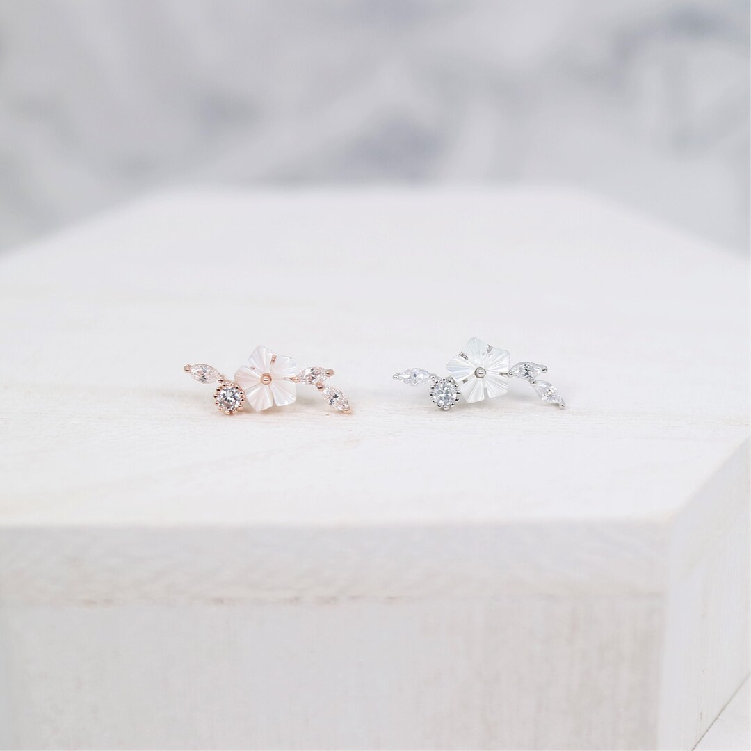 Shell Flower Stud Earrings Ear Climber Leaf Stud Cartilage Flat Back ...