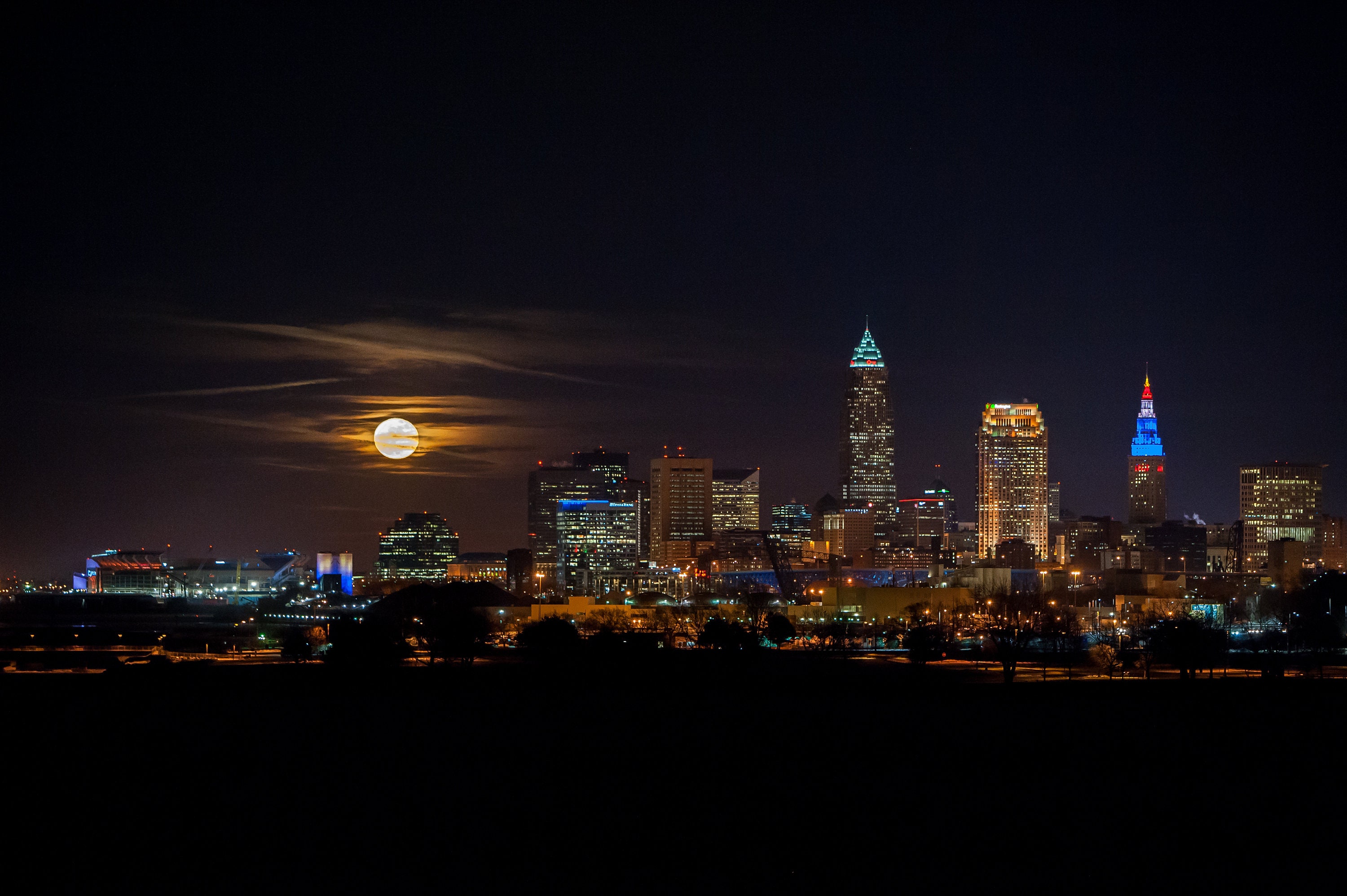 Cleveland Ohio Skyline With Super Moon Photograph Wall Art Print - Etsy