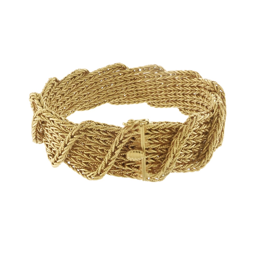 Unique Woven Mesh Bracelet in 18k Yellow Gold - Etsy