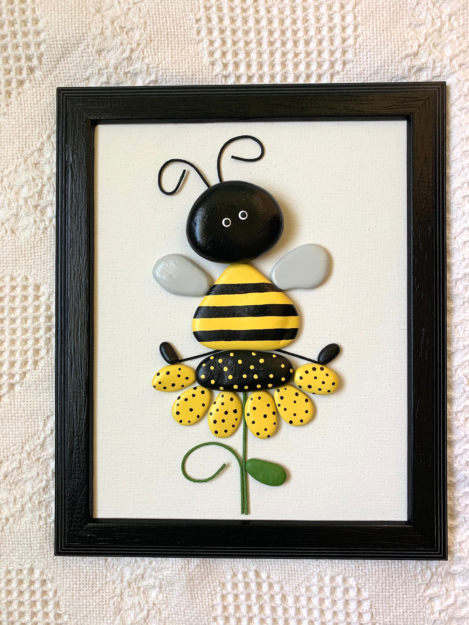 Bee decor bumble bee stone art bee wall hanging nursery | Etsy