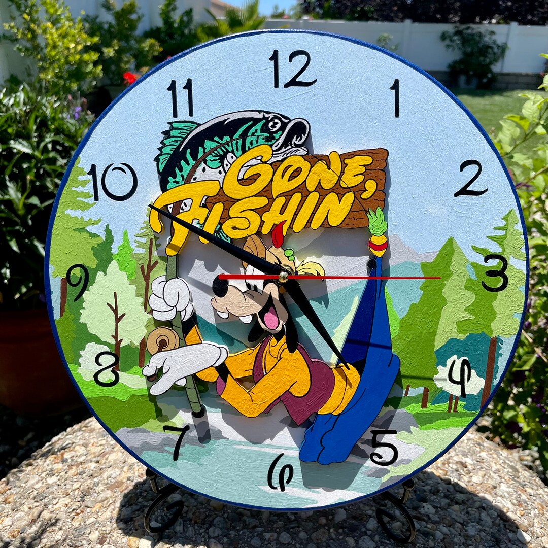 NEW Disney Inspiration Goofy Gone Fishing Wall Clock - Etsy