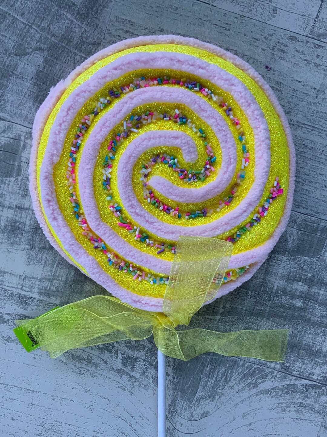 Lollipop, Lollipop Spray, Pink & Yellow Swirl, Candy, Sweets, Pick ...
