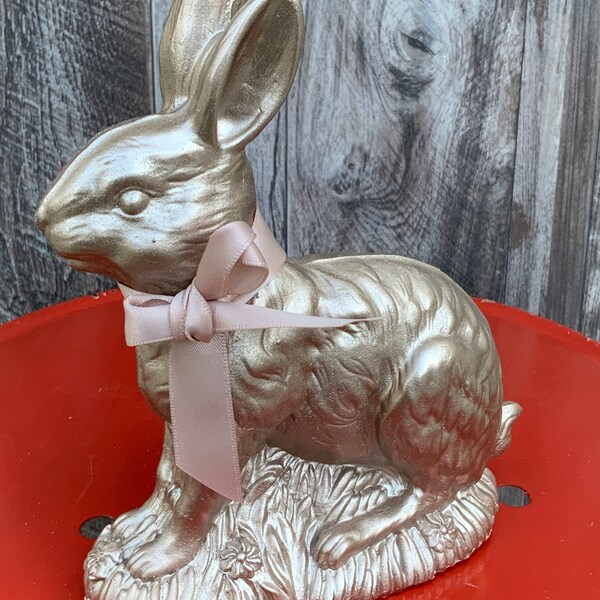 Large Resin Easter Bunny - Etsy