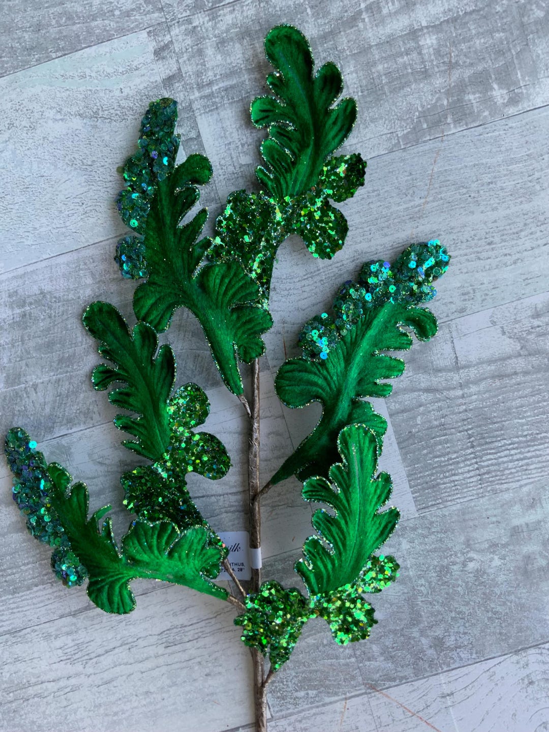 Emerald, Spray, Acanthus Spray, Emerald Acanthus Spray, Designer, 28 ...