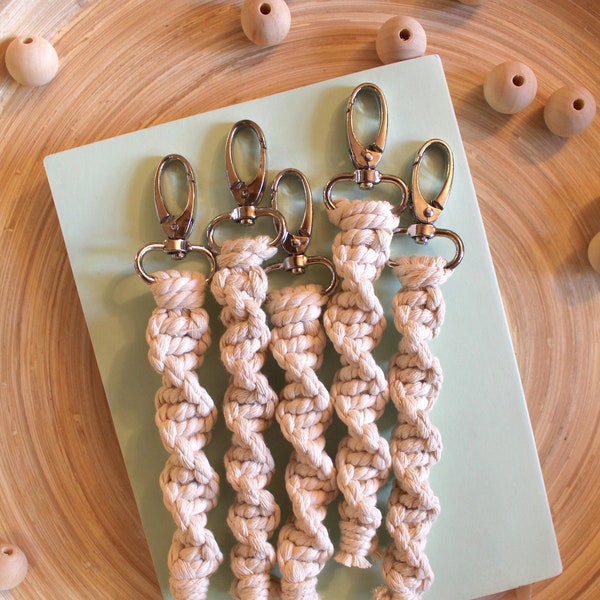 Macrame Keychain Boho Style - Etsy