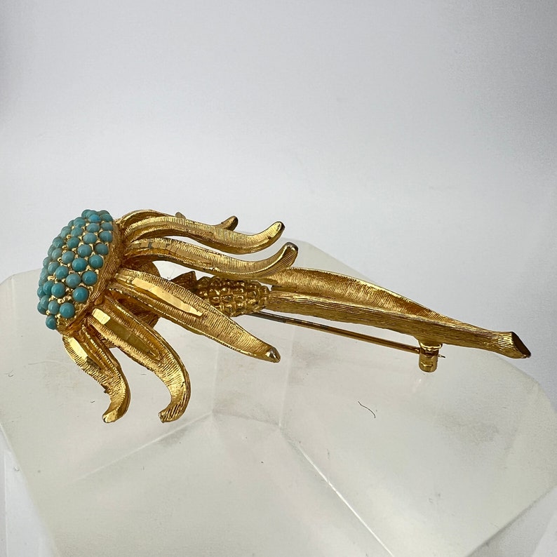 BSK Vintage Turquoise Flower Brooch - Etsy