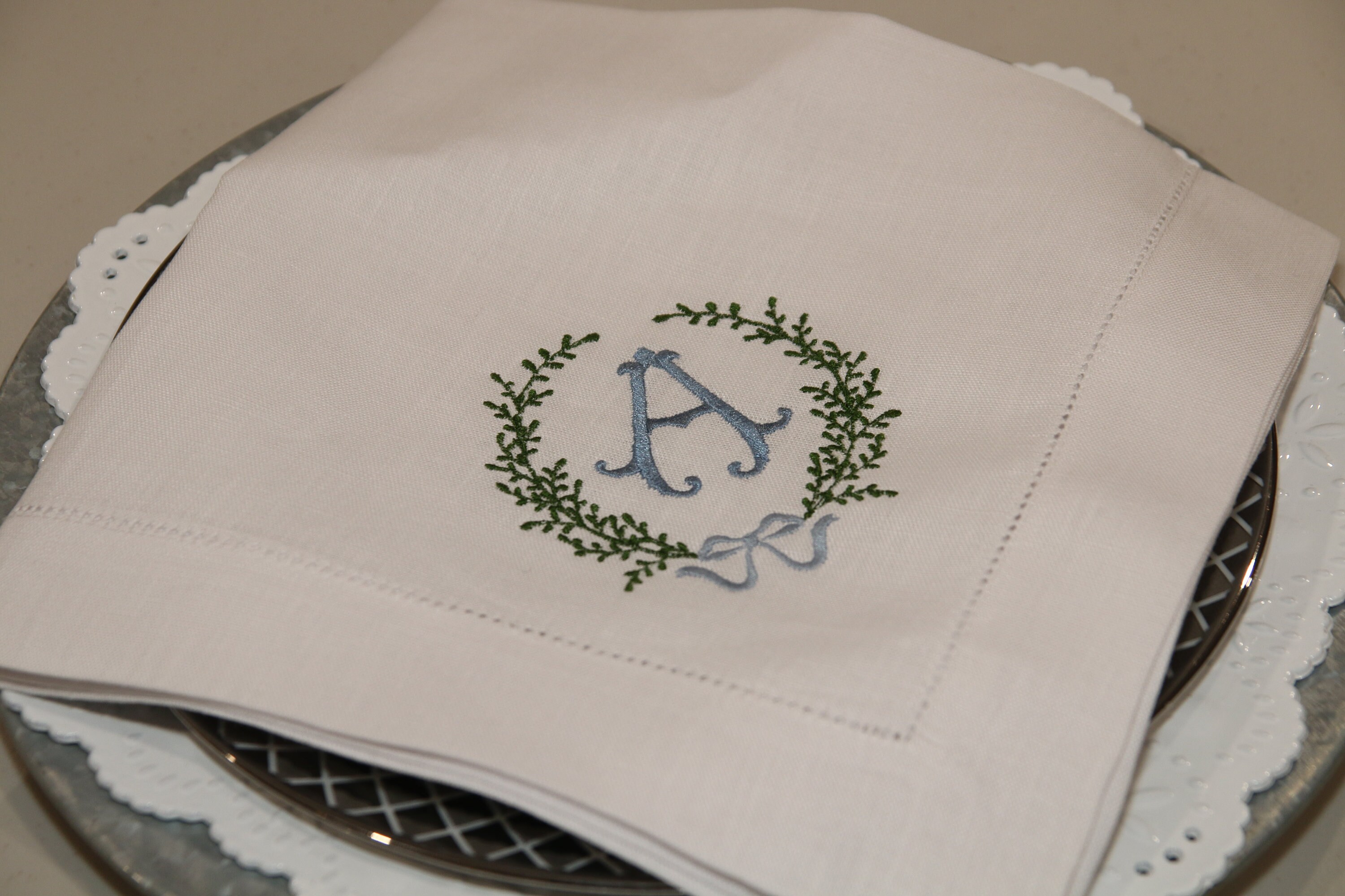 Monogrammed Linen Napkins Monogram Napkin Set Embroidered - Etsy