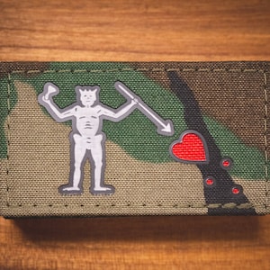 Blackbeard Pirate Flag Patch - Blackbeard Flag Morale Patch - Edward ...