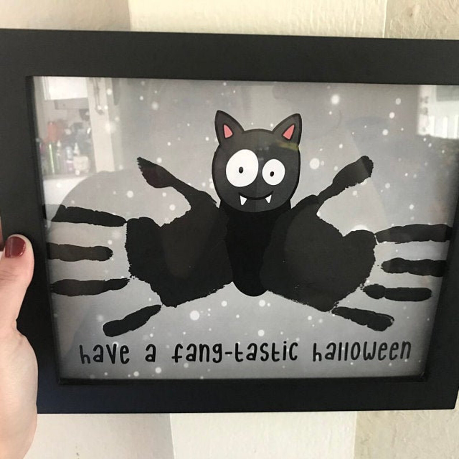 Have a Fang-tastic Halloween / Handprint Art / Bat Happy Halloween ...