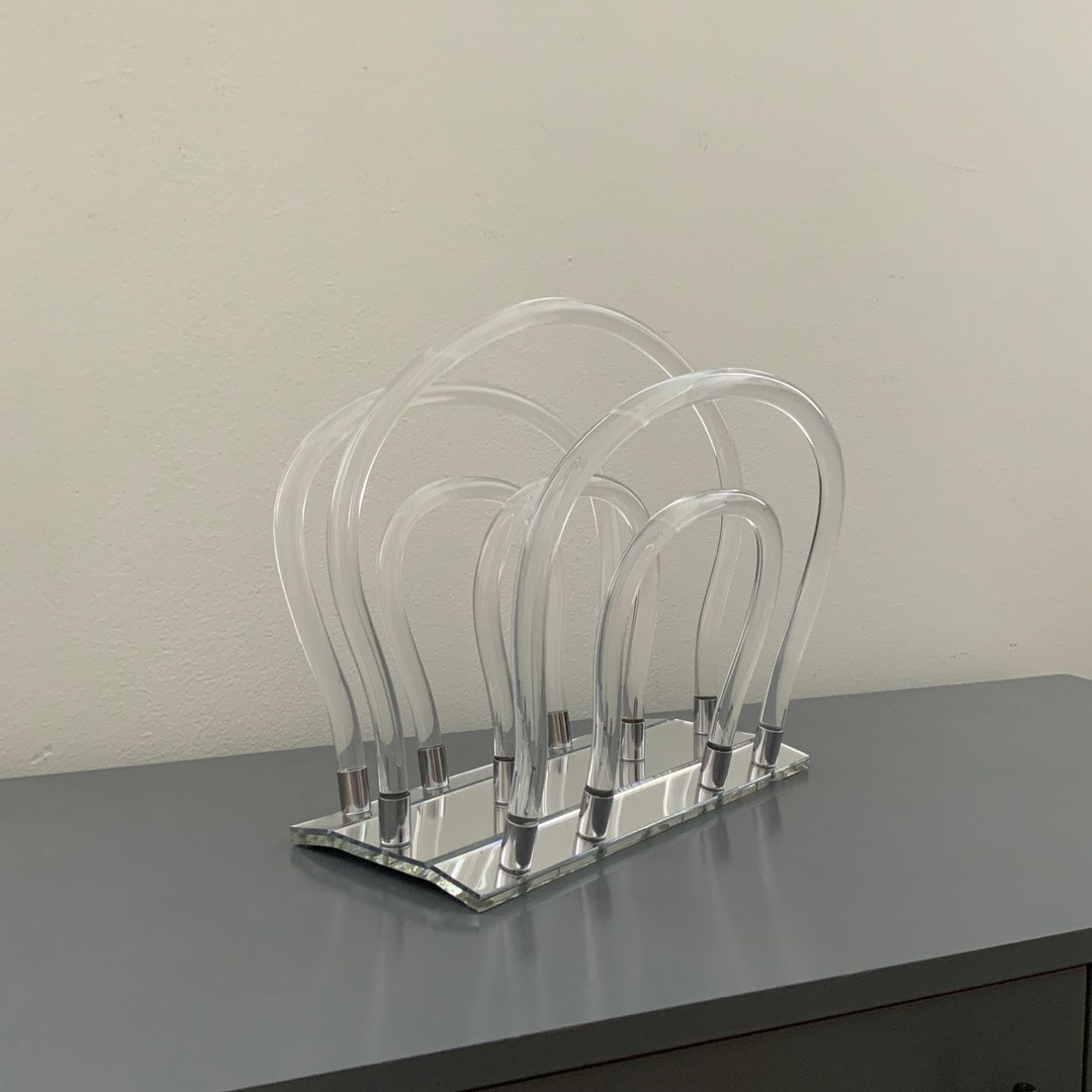 Dorothy Thorpe Style Lucite and Mirrored Magazine Holder - Etsy