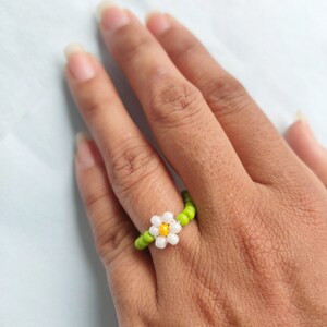 Beaded Daisy Flower Ring Daisy Bead Ring, Beach Jewelry, Seed Bead ...