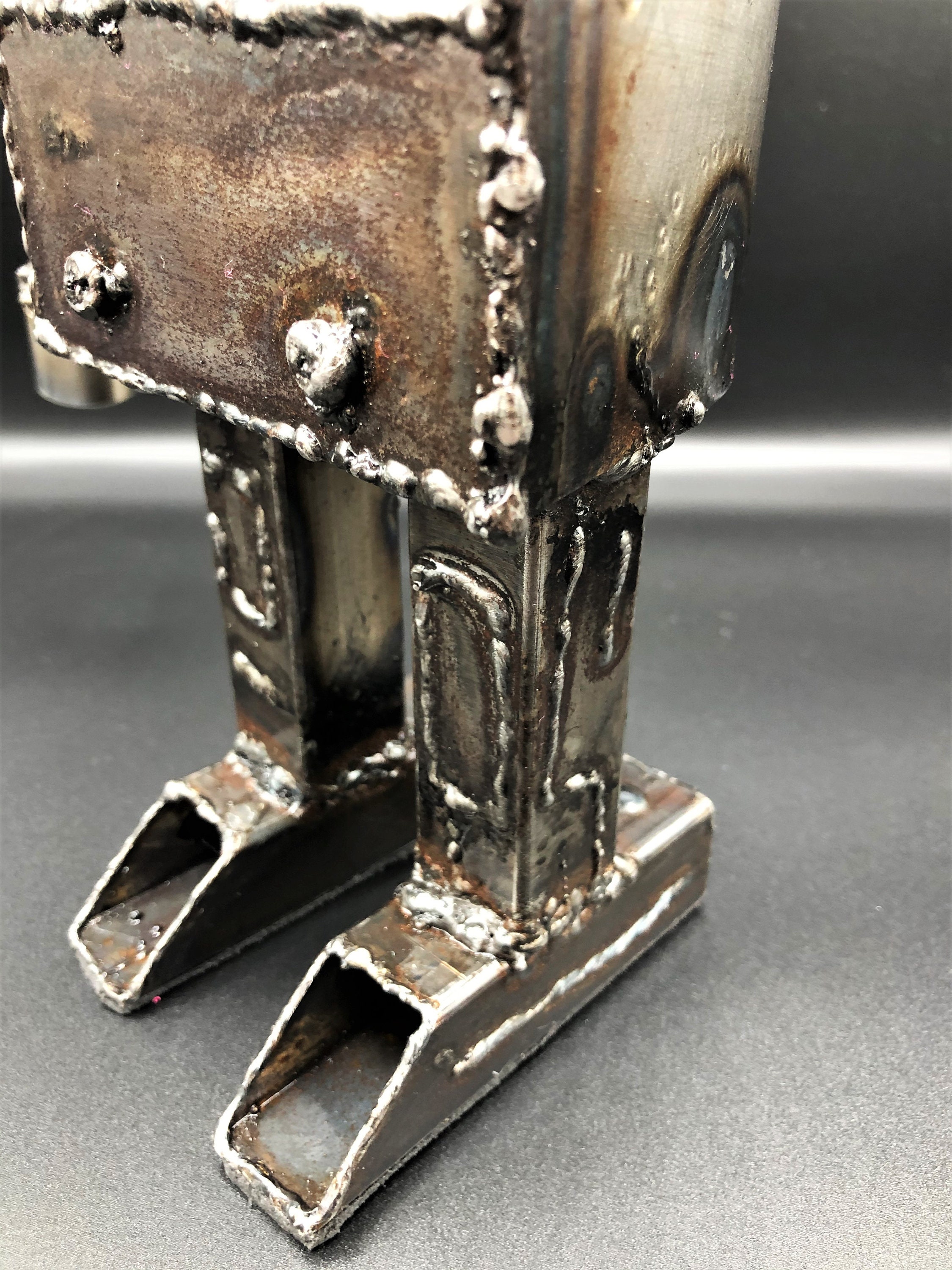 Welded Metal Robot Zombie Sculpture 013 A General Worker Class 3 Robot ...