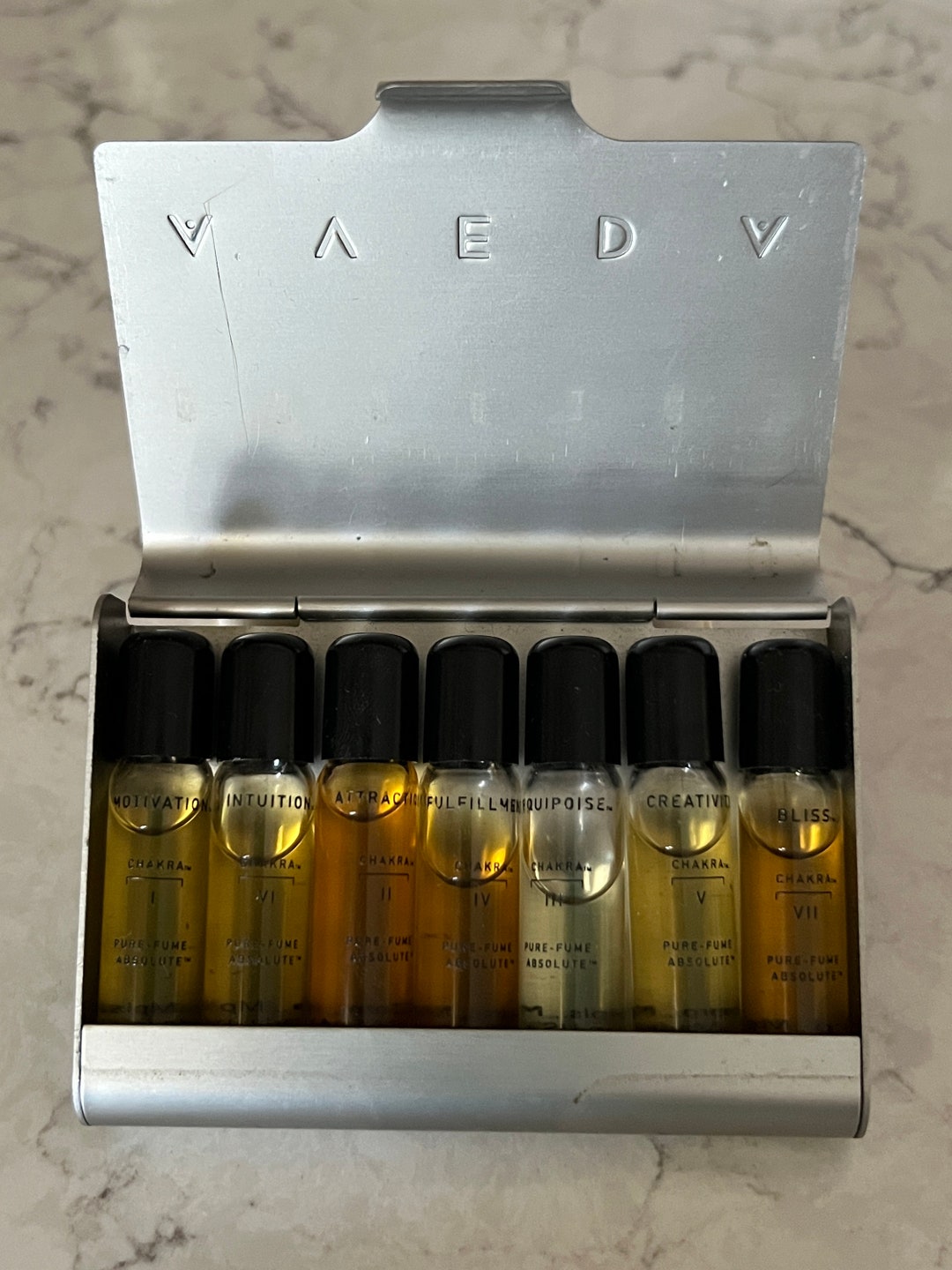 RARE Aveda Vintage Chakra Purefume 7 Vials Energy Scents Tin - Etsy