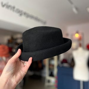 Simoda Rabbit Felt Vintage Wool Bowler Hat, Vera Lepre Vintage Bowler ...