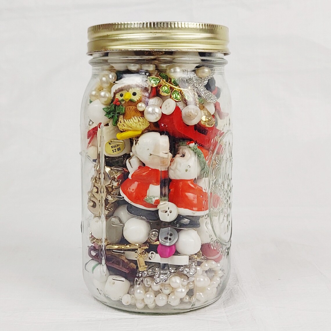 Vintage Christmas Figures & Vintage Costume Jewelry Crow Confetti ...