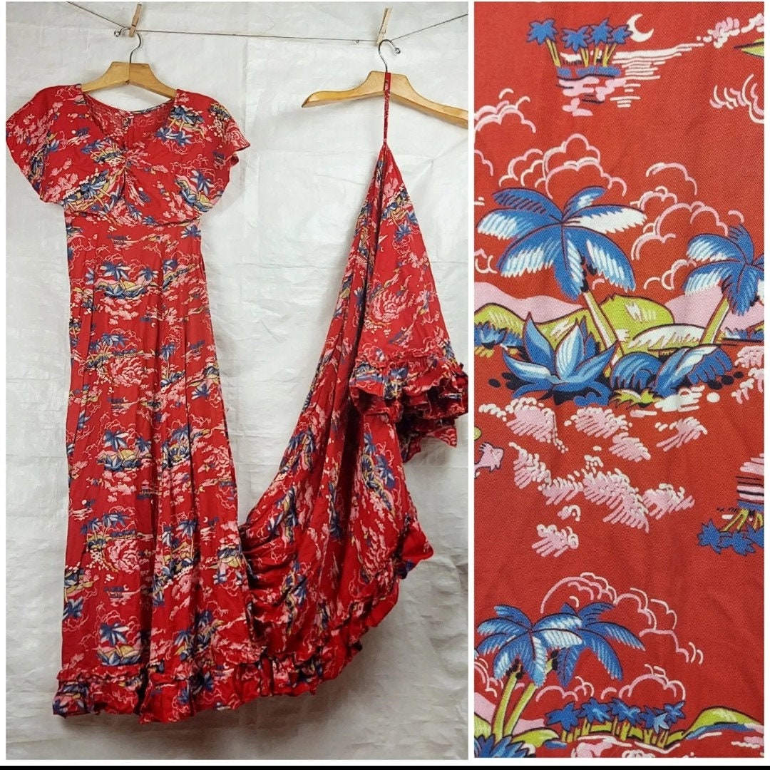 1940s Hawaiian Holoku Dress W/ Train, Handmade Vintage Women's Petite ...