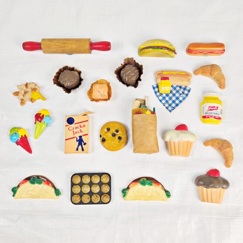 Cupcake Magnets - Etsy