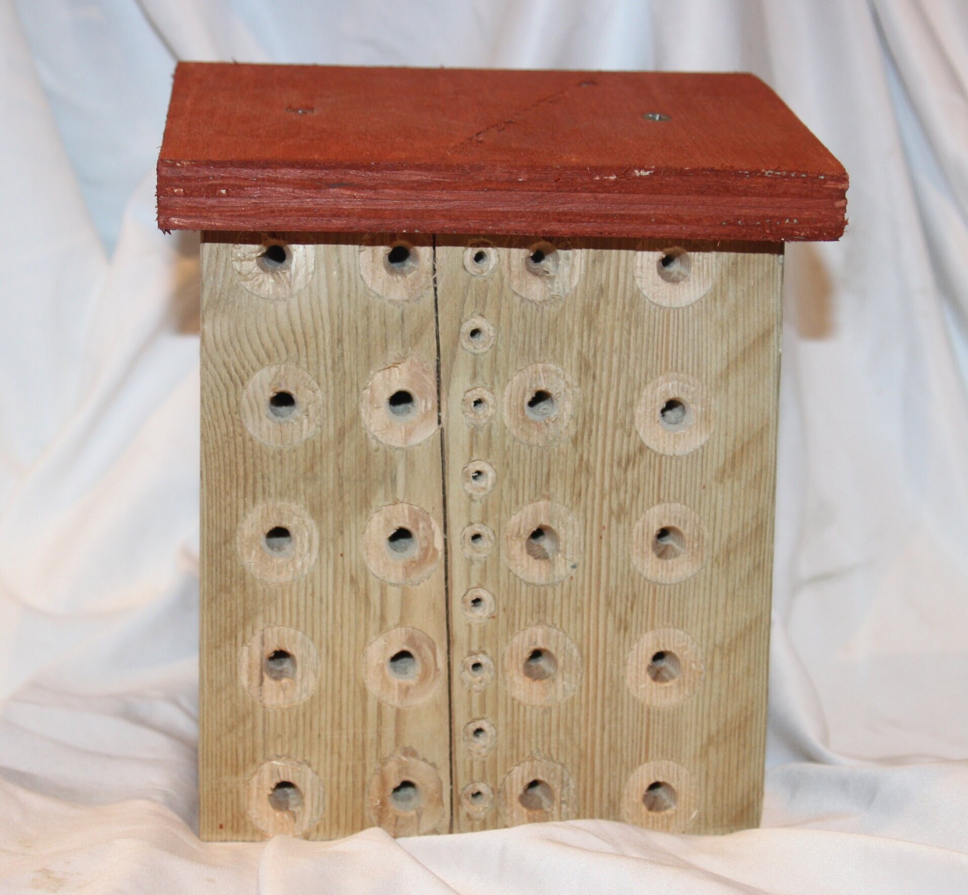 Wooden Insect Bee House Natural Wood Bug Hotel Shelter Garden Nest Box ...