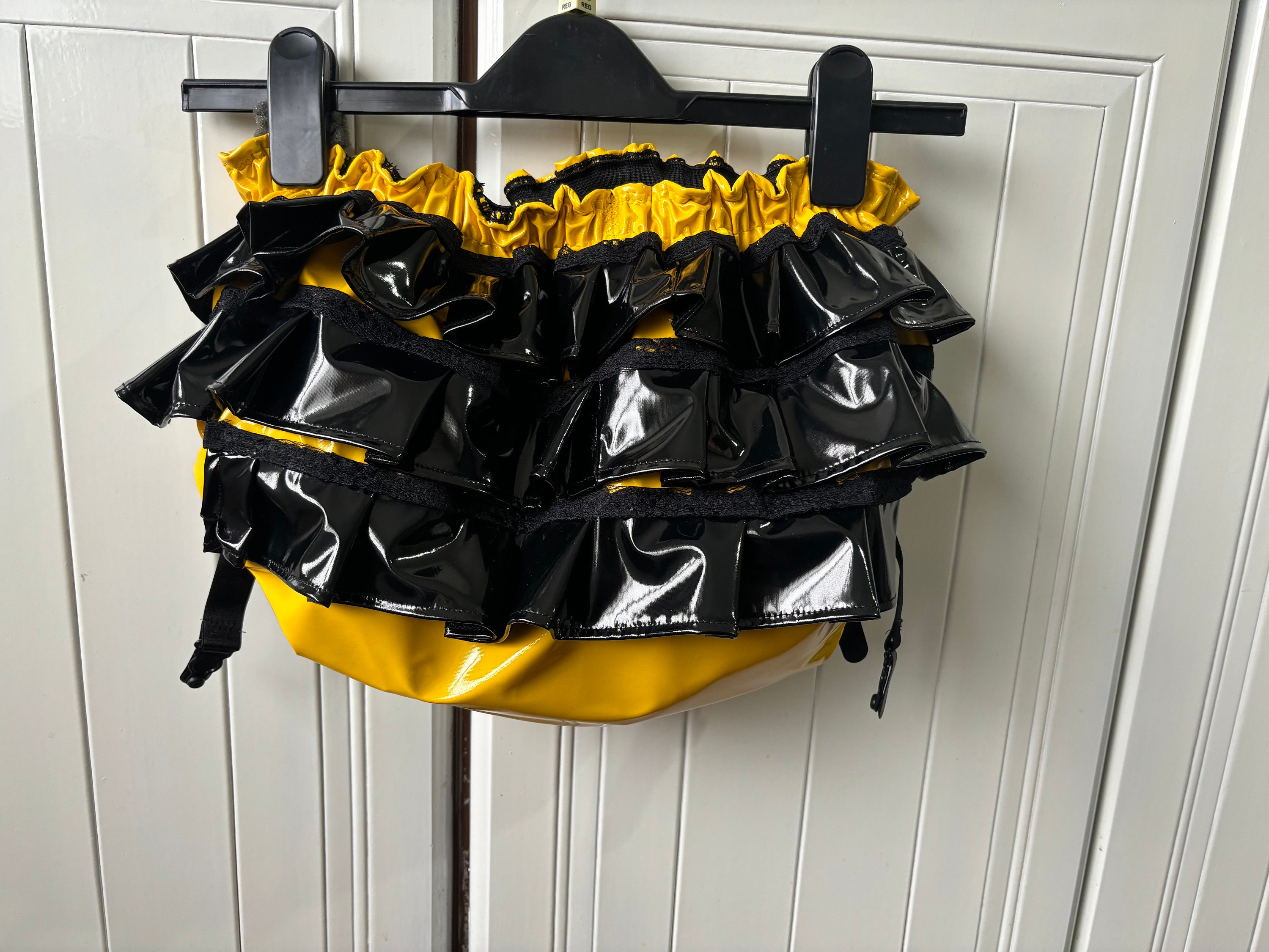 Double Sided Pvc Maid Panties With Pvc Ruffle Bum Tv Sissy Lolita ...