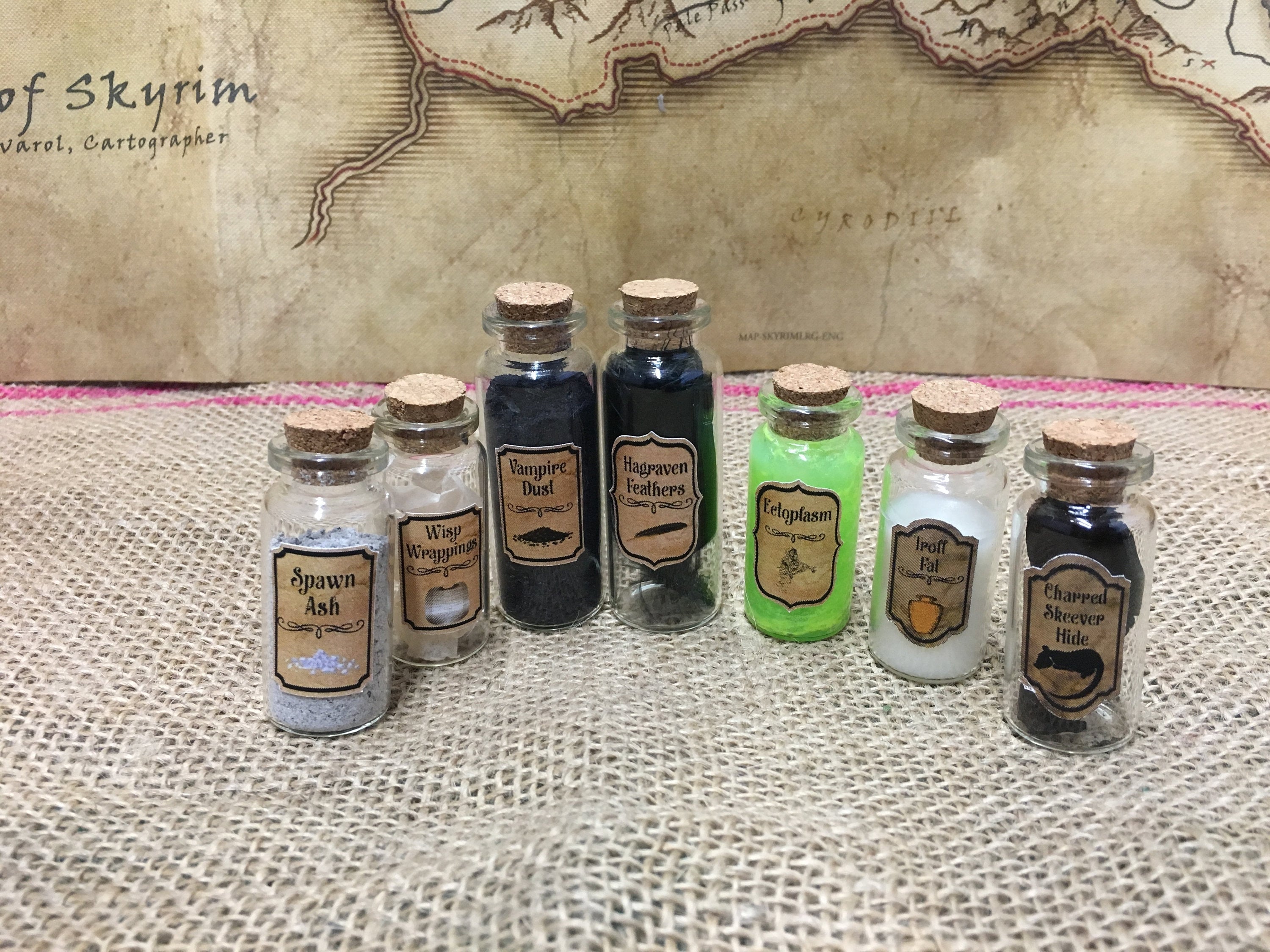 Skyrim stencil - Etsy España