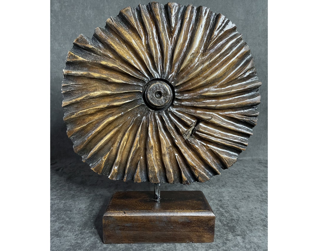 Wooden Sculpture Hand-carved Abstract Round Figurine Art Modern Table ...