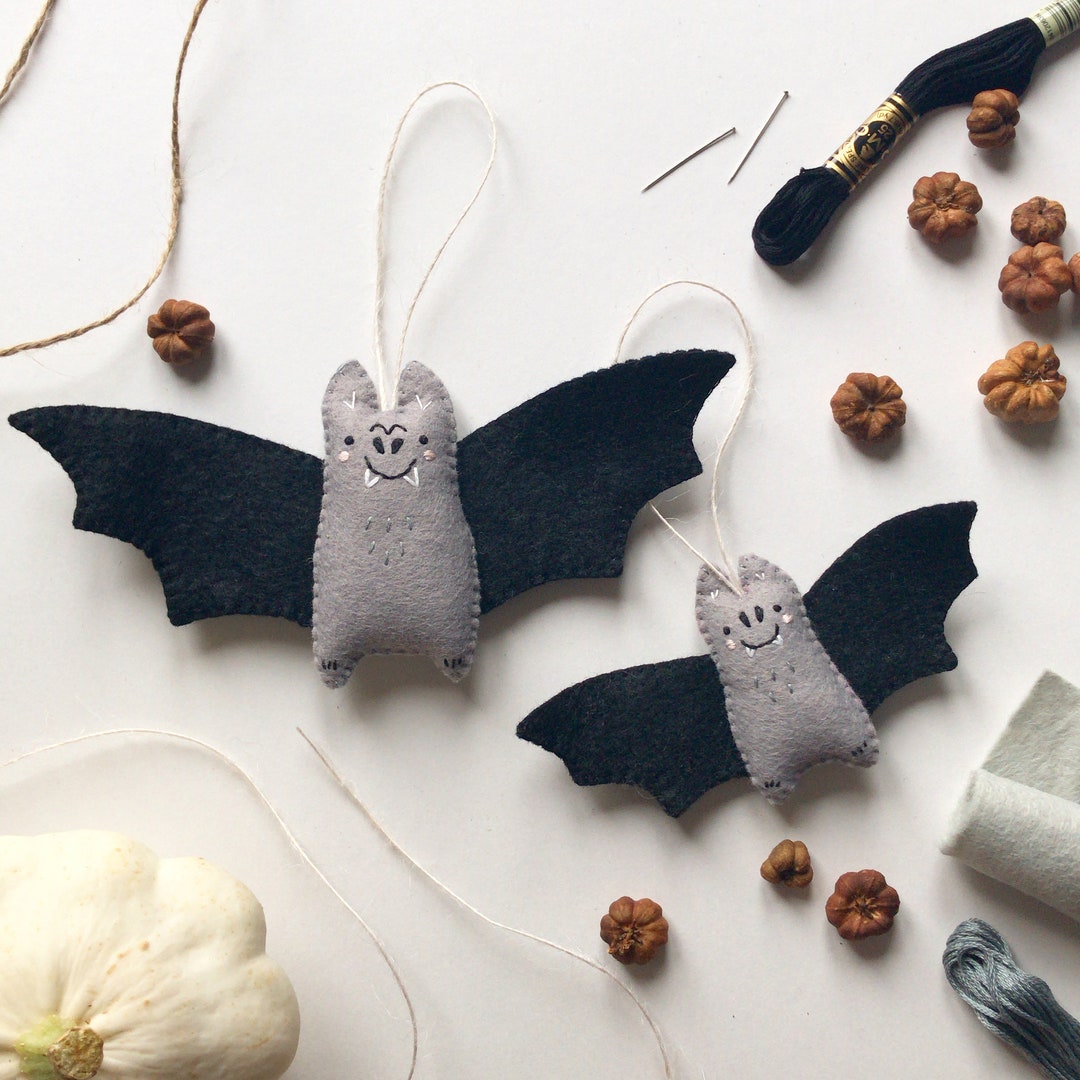 PDF Instructions for Cute Halloween Bat Decorations, Halloween DIY ...