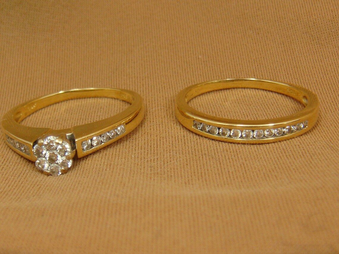 Anillo de boda diamante natural redondo cluster diseño canal - Etsy España