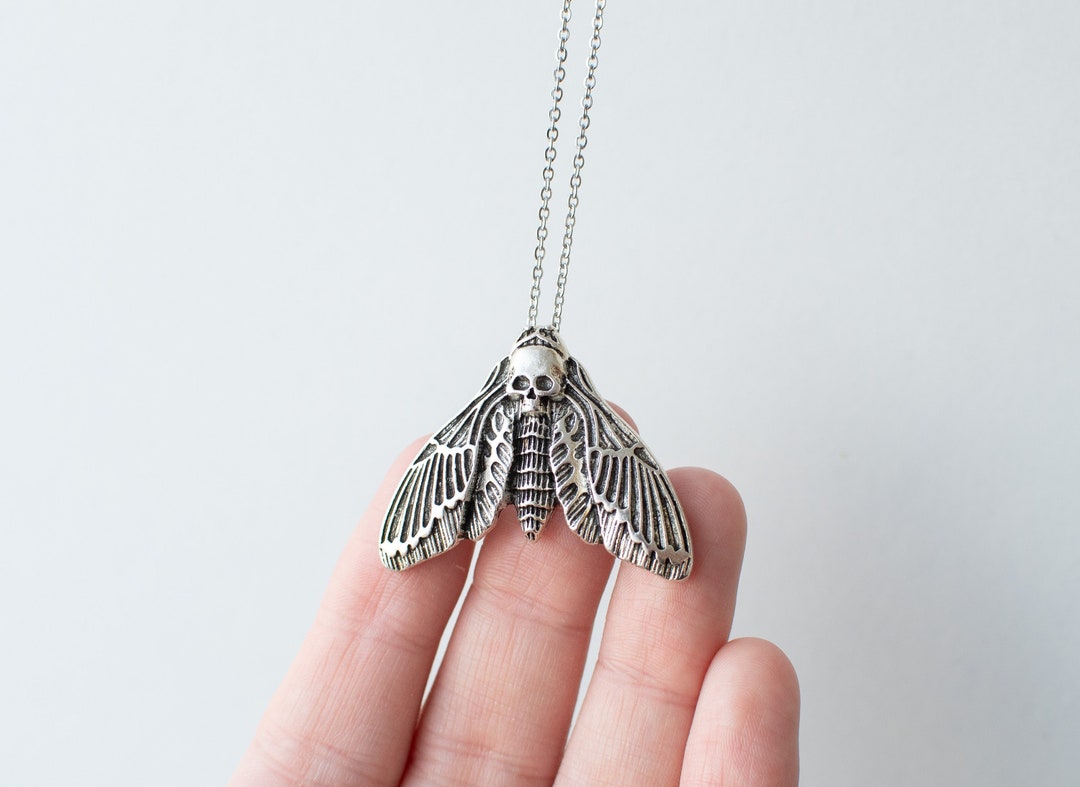 Death's Head Hawk Moth Necklace, Skull, Gothic, Witchy - Etsy