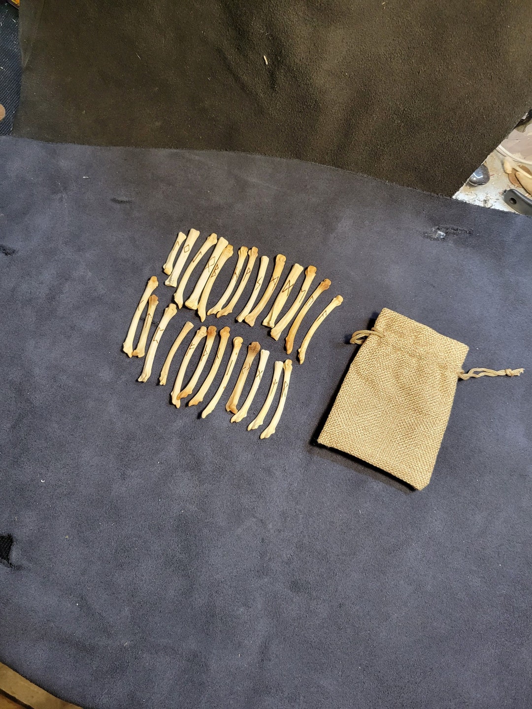 Set of 25 Elder Futhark Bone Runes Natural Bobcat Toes - Etsy