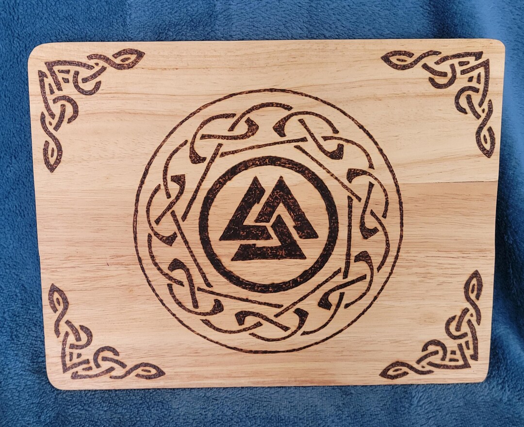 Valknut and Viking Knots Hand Pyrographed Chopping Board - Etsy UK