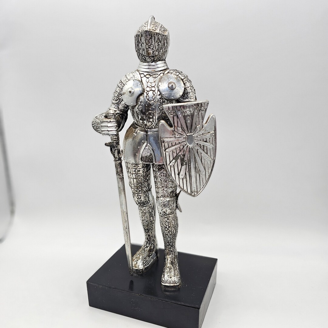 Vintage Medievel Armoured Knight on a Stand With Sword and Shield 9 ...