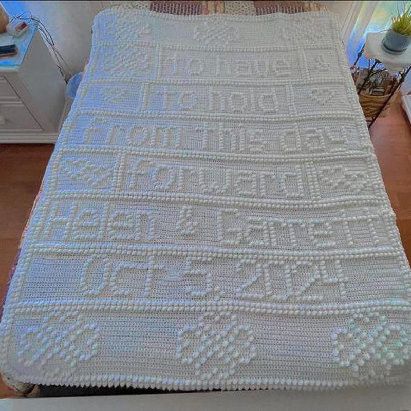 Crochet Wedding Blanket Gifts - 60+ Gift Ideas for 2025