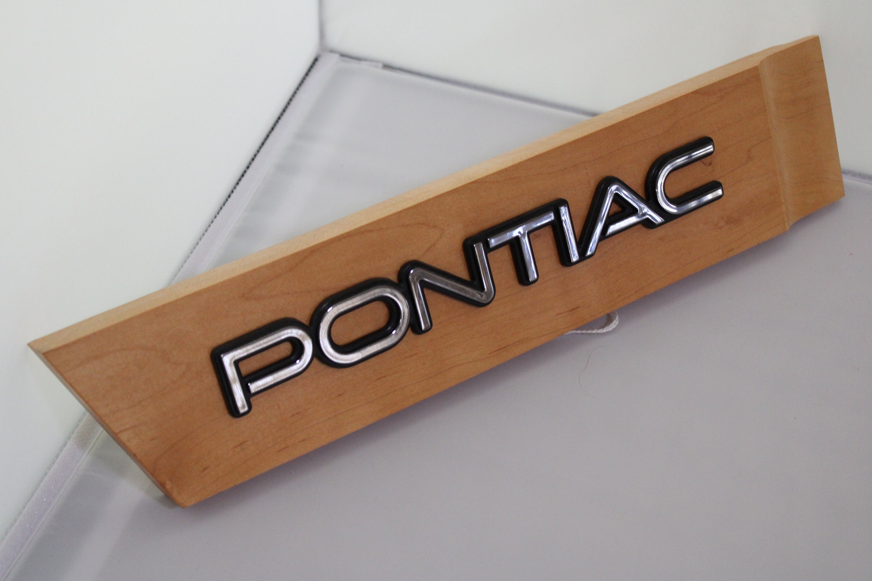 Pontiac Script Emblem Wall Plaque AE-017 Unique Automotive - Etsy
