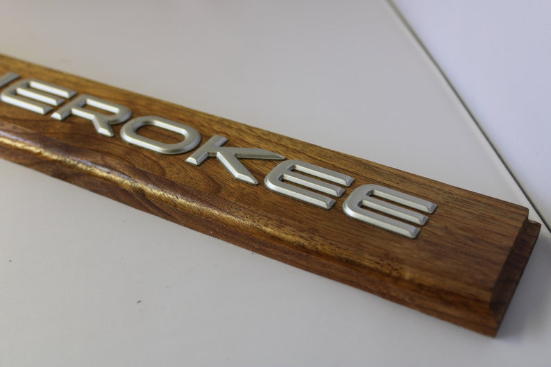 Jeep Grand Cherokee Script Emblem Wall Plaque unique - Etsy