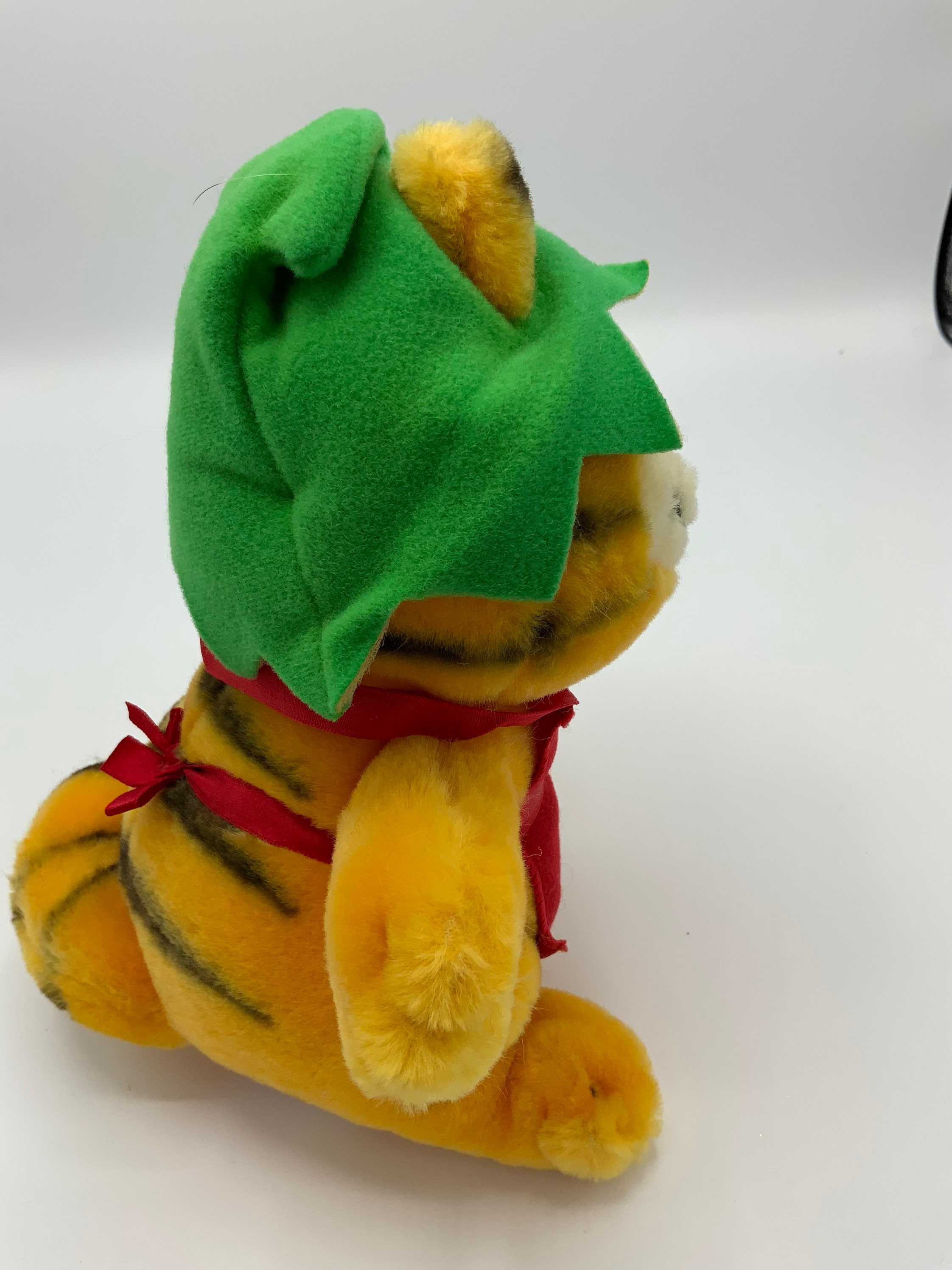 Gorgeous Collectible and Vintage Garfield Cat a Good Elf is | Etsy