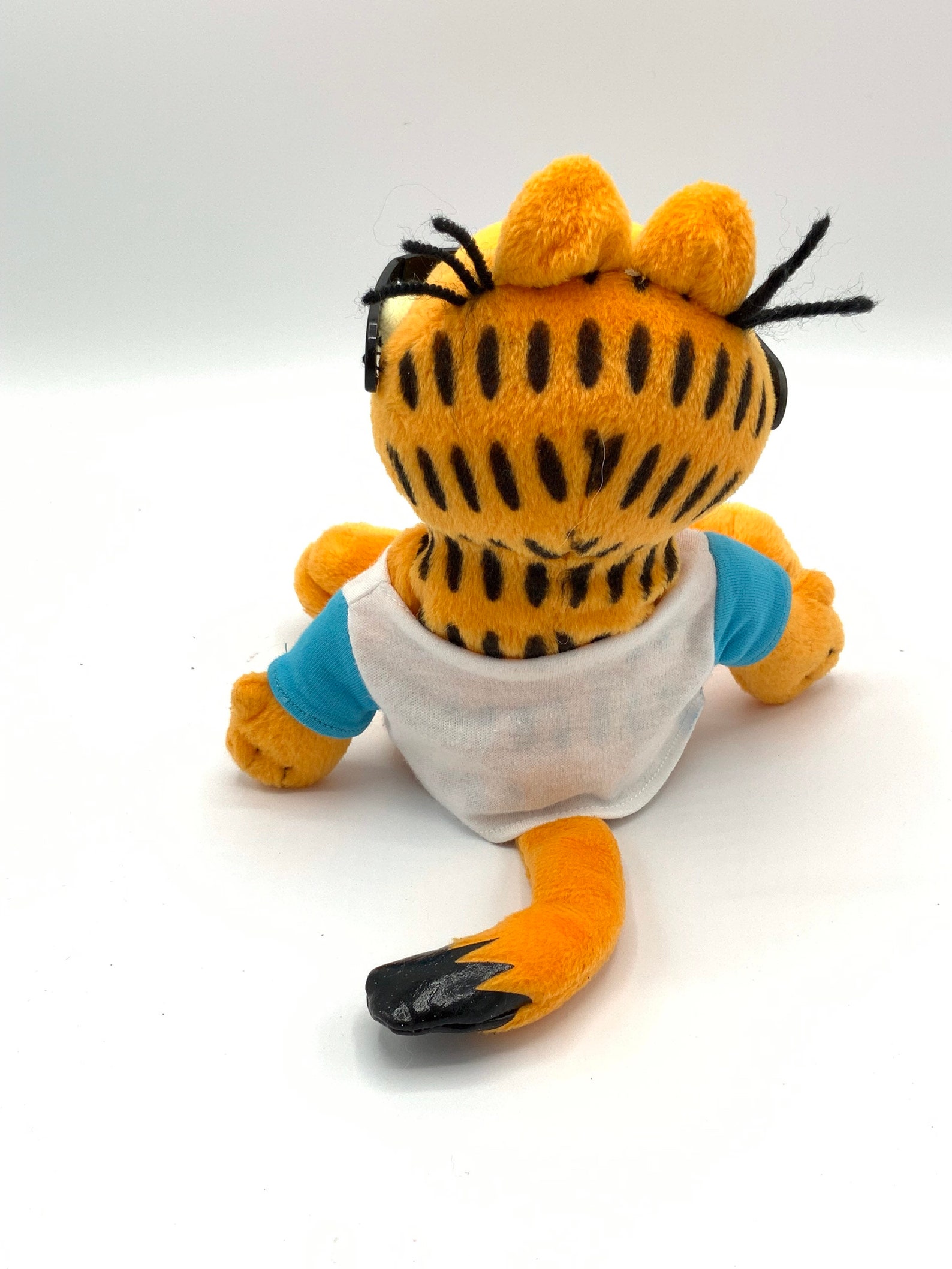 Gorgeous Collectible and Vintage Stuff Animal as Garfield , Cat Orange ...